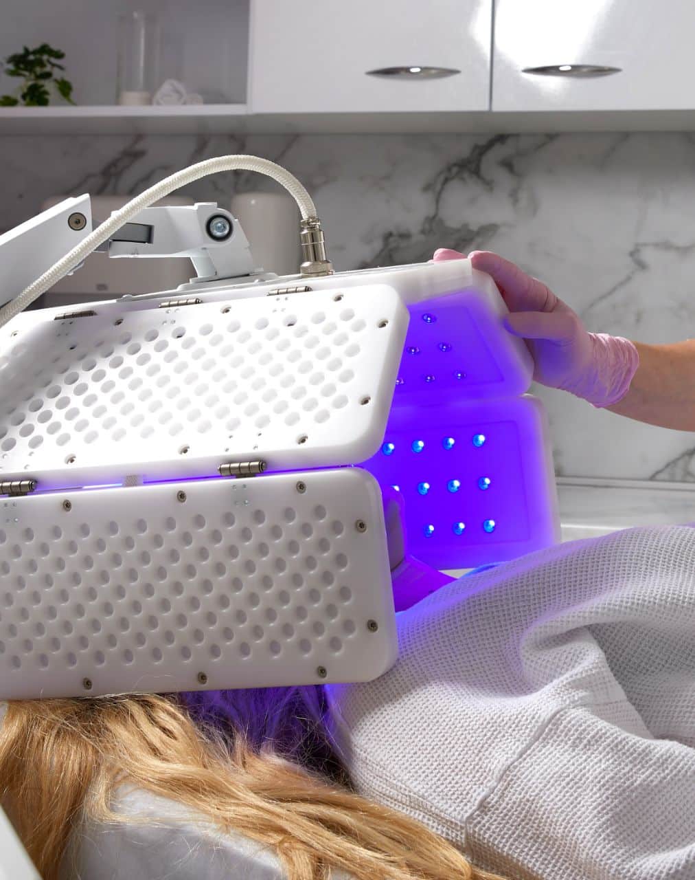 Photodynamic Therapy | ISO Clinic